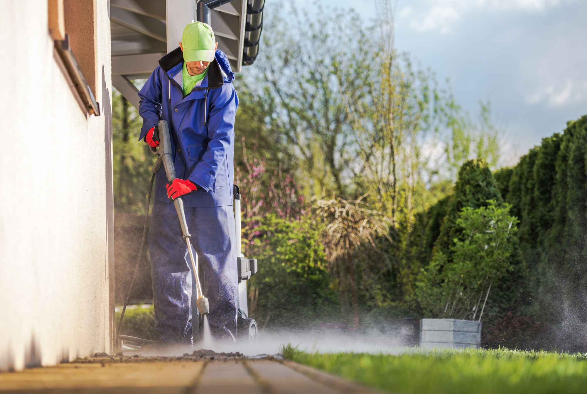 Power Washing vs. Soft Washing: Which Method Is Right for Your Home?